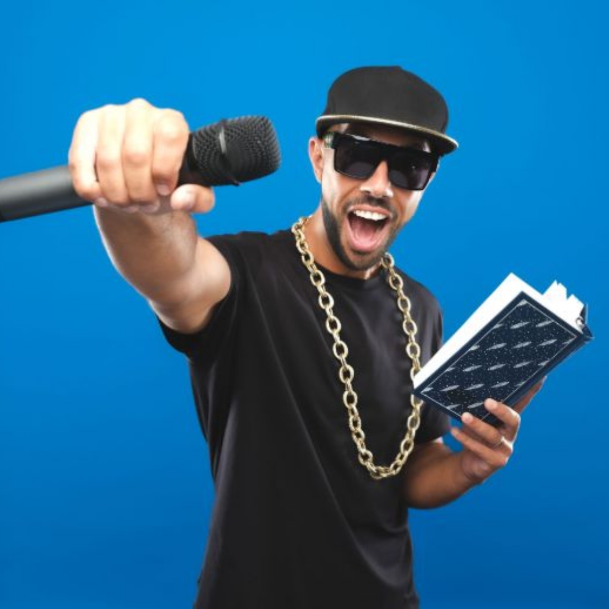 Bowdon Church School - MC Grammar raps with Year 5!